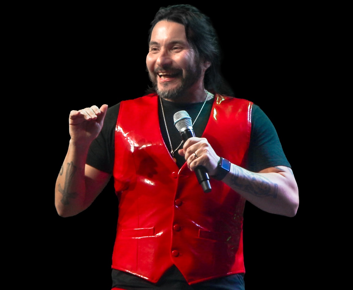 Con tickets agotados, Felipe Avello se presenta con nueva rutina en la ...